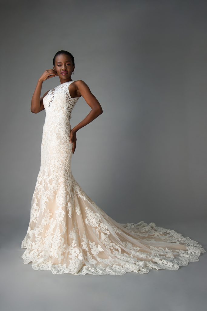Elle Dress | Lace Open Back Wedding Dress | Grace + Ivory Wedding Dresses