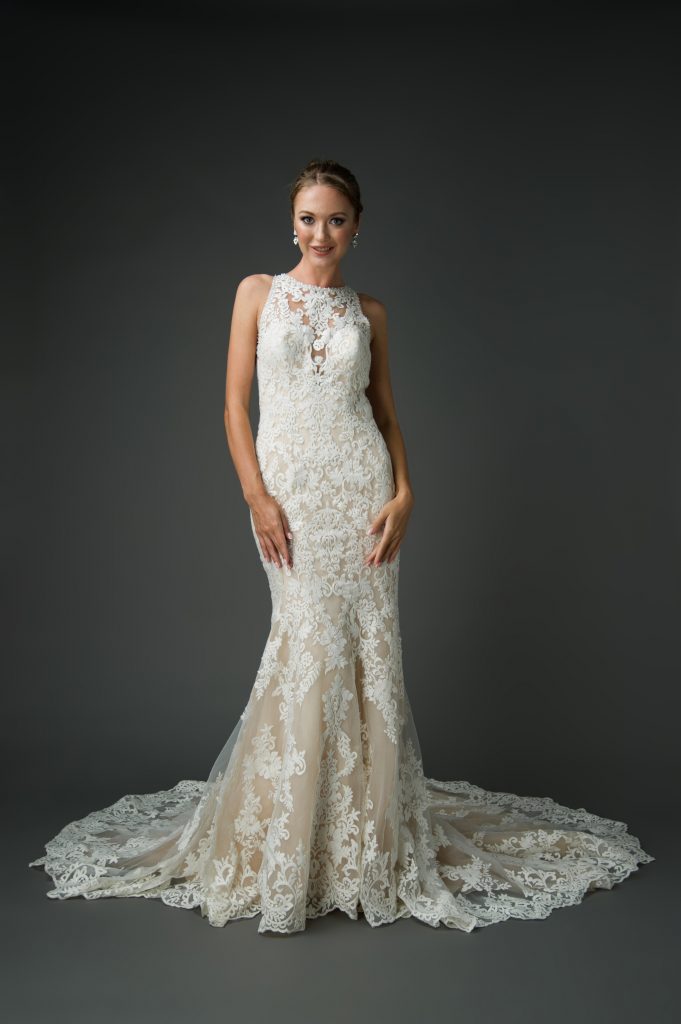 Elle Dress | Lace Open Back Wedding Dress | Grace + Ivory