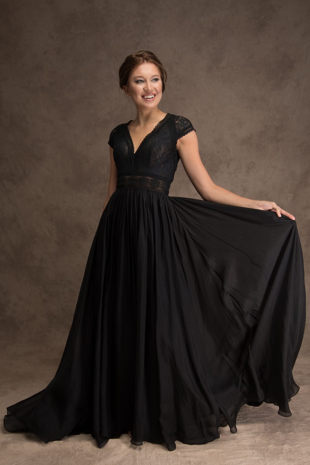 Sloane Dress | Short Sleeve Silk Lace Wedding Dress Try At Home