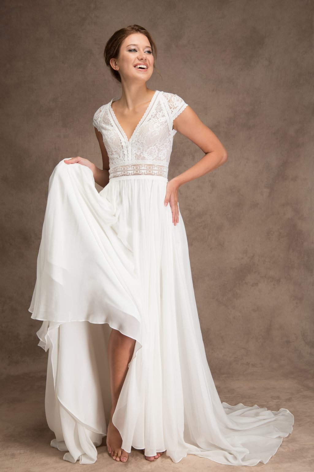 Sloane Dress | Short Sleeve Silk Lace Wedding Dress Try At Home