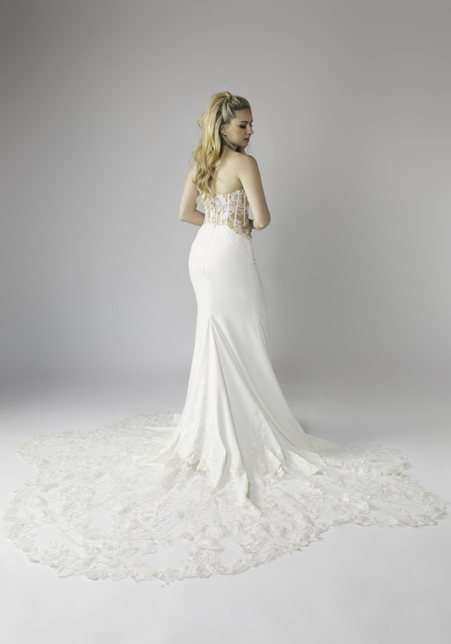 Zoe Dress | Lace Corset Wedding Dresses | Grace + Ivory