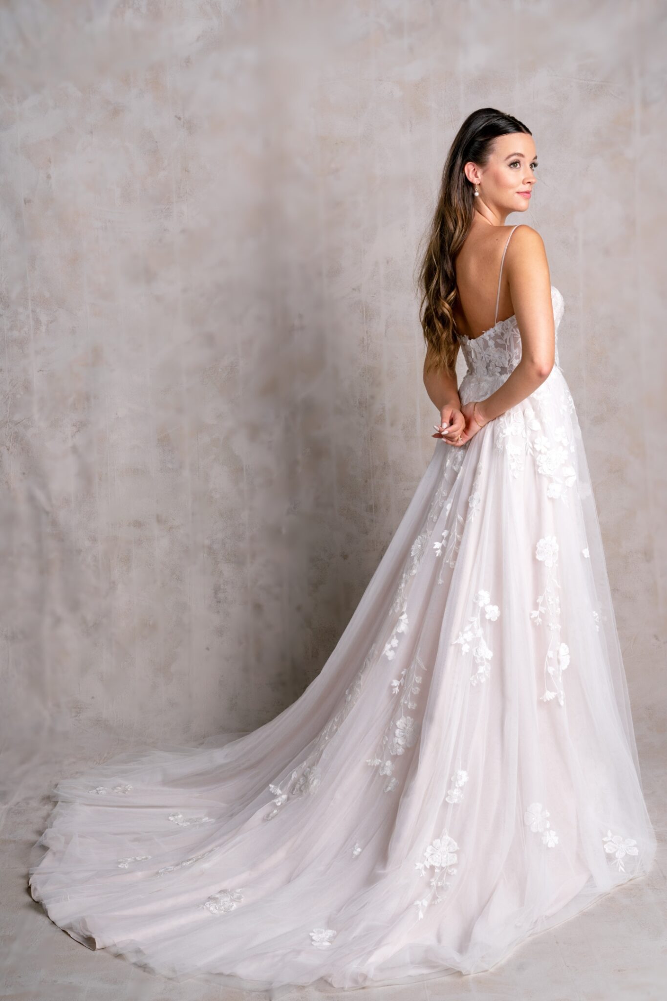 Simone Dress | Tulle Basque Wedding Dress | Grace + Ivory